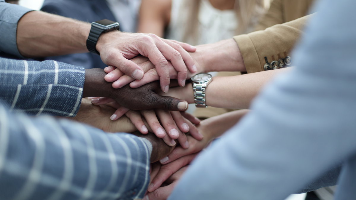 15 Reasons The Middle Class Has A Unique Place In Society - Retiree Today